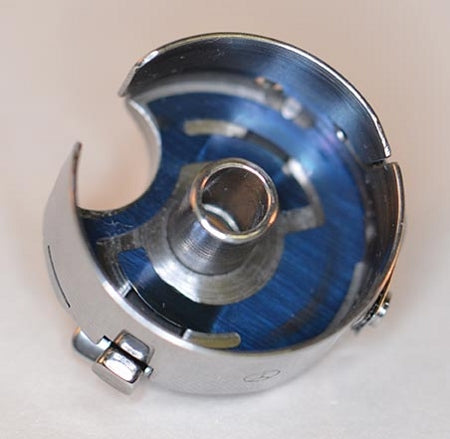 Bobbin Case "L"| Whirls n Swirls Quilting-APQS Ontario